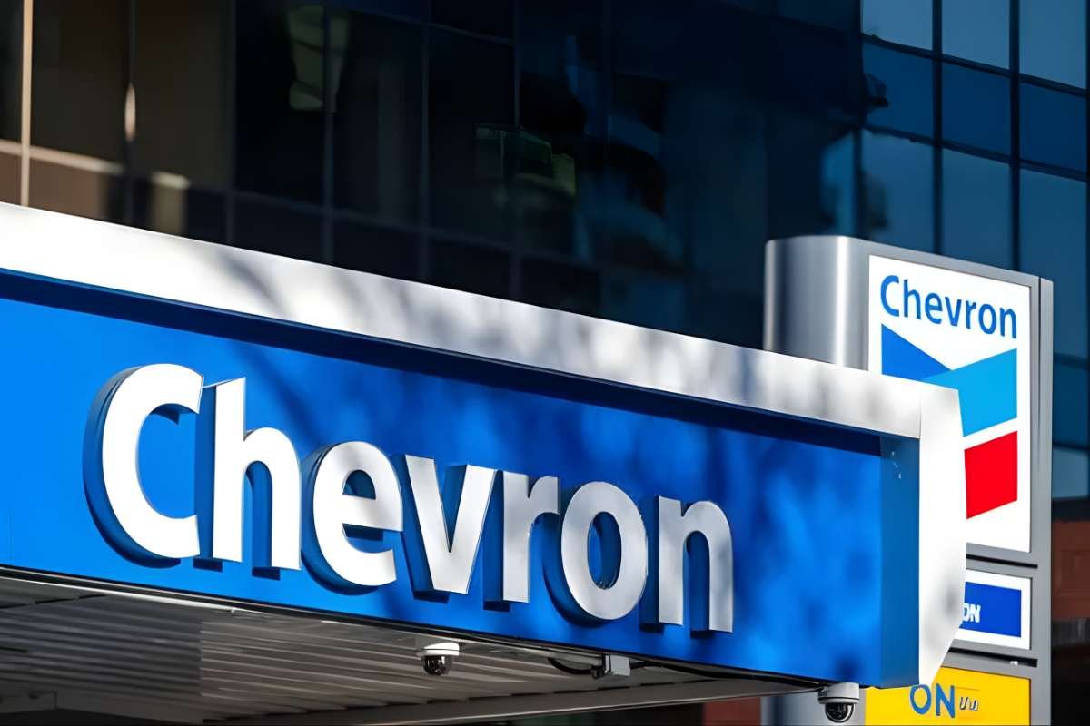 Chevron’s Singapore Asset Sale Progresses With Glencore, Eneos ...